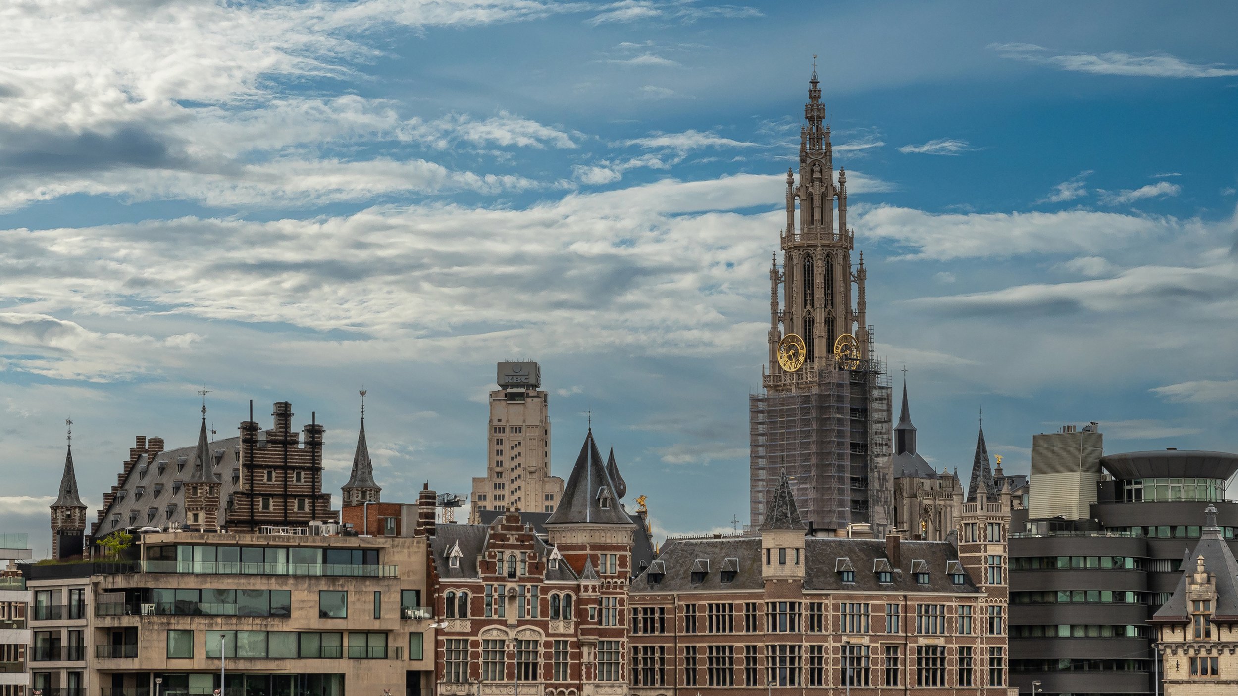 Luware Recording | Cloud Compliance Recording and Analytics